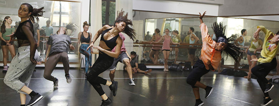 HIGH STRUNG FREE DANCE Takes to the Stage on Blu-ray, DVD and VOD ...